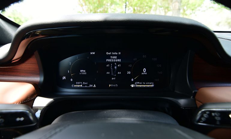 2022 Lincoln Aviator Reserve AWD Review & Test Drive : Automotive Addicts