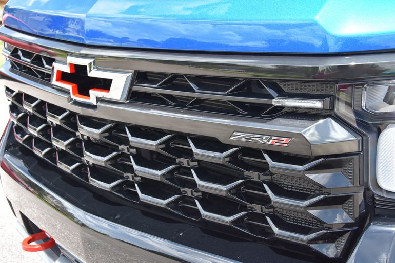 2022 Chevrolet Silverado 1500 ZR2 AWD Review & Test Drive : Automotive ...