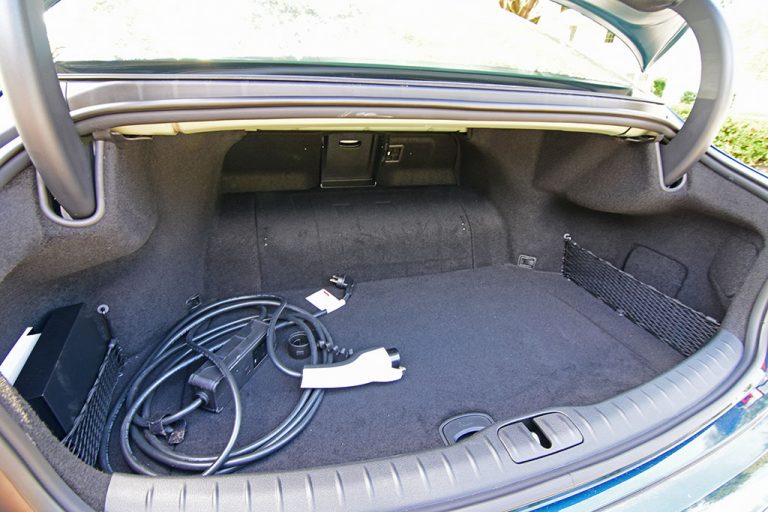 2023 Genesis G80 Electrified Review & Test Drive : Automotive Addicts