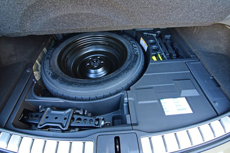 2023 Lexus RX 350h Luxury AWD Review & Test Drive : Automotive Addicts