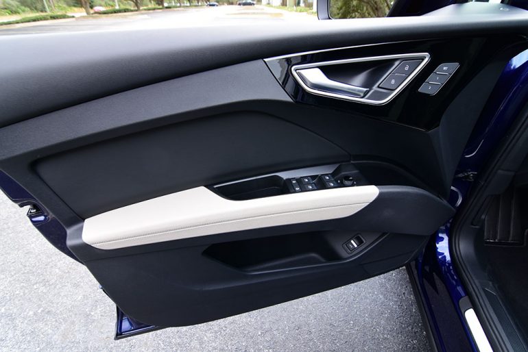 2022 Audi Q4 Sportback 50 e-tron Review & Test Drive : Automotive Addicts