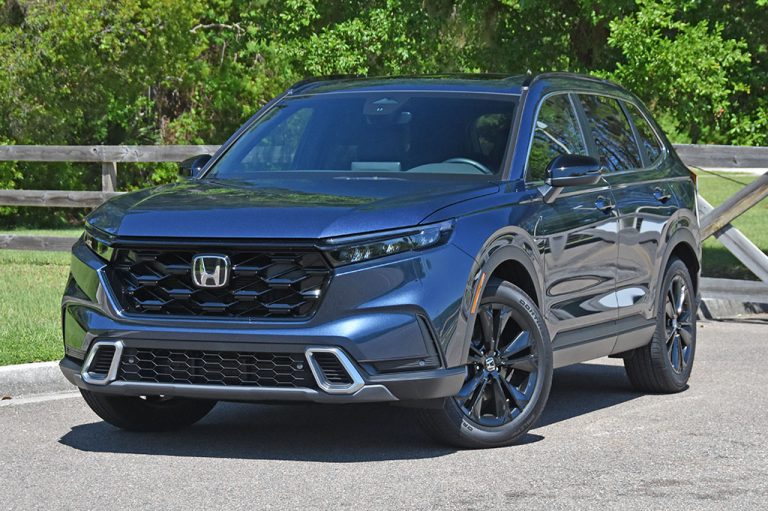 2023 Honda CR-V Hybrid AWD Sport Touring Review & Test Drive ...
