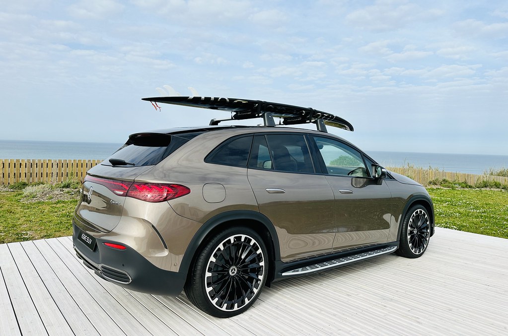 2023 Mercedes-Benz EQE SUV: Discovering the Vitality of Portugal with ...