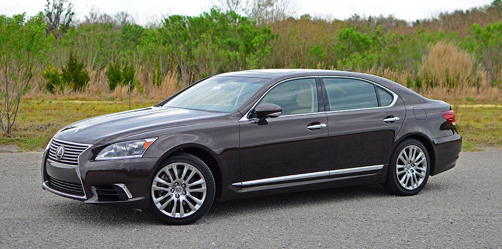 6 Tips for Anyone Selling a Luxury Car : Automotive Addicts