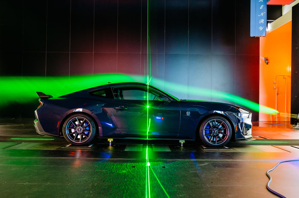 Ford has a Rolling Wind Tunnel Capable of Simulating Speeds of 200 mph ...