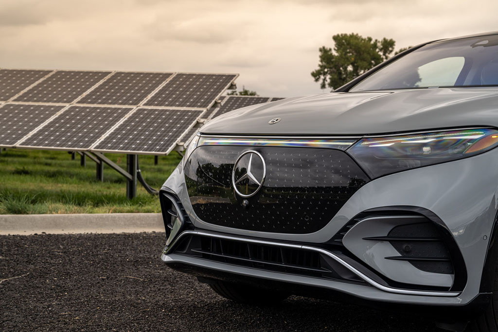 Mercedes-Benz Will Adopt Tesla NACS Charging Standard for North ...