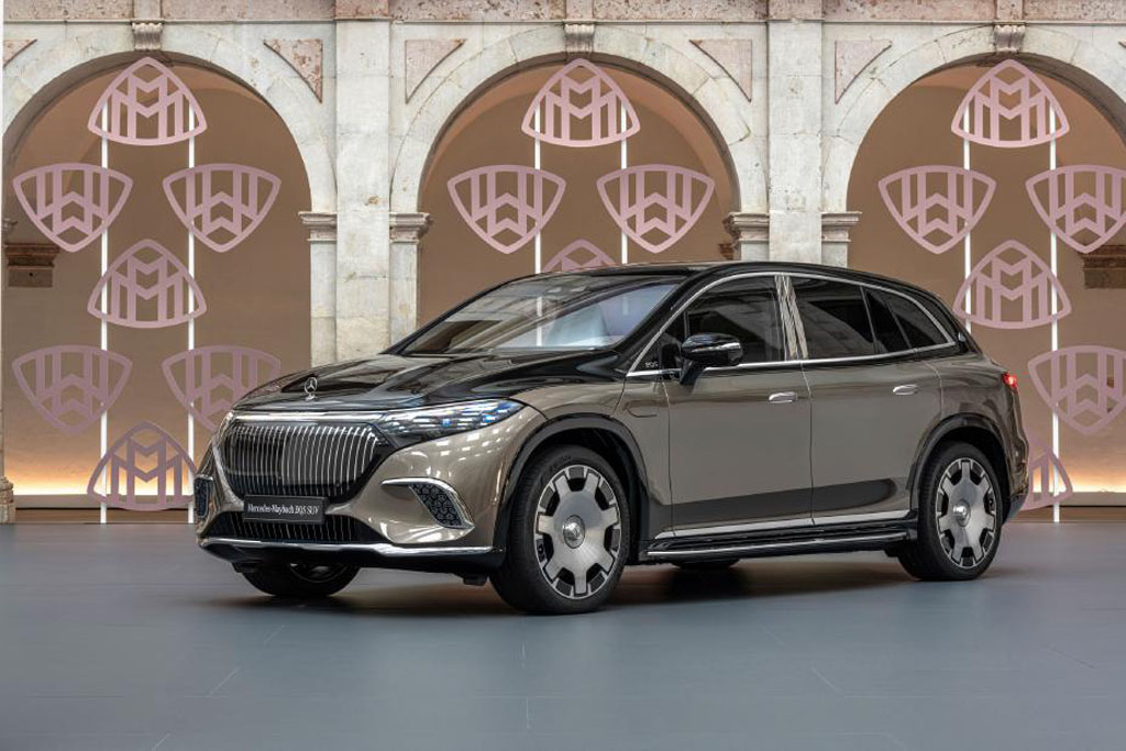 Mercedes-Maybach Poised to Take on Bentley and Rolls-Royce with ...