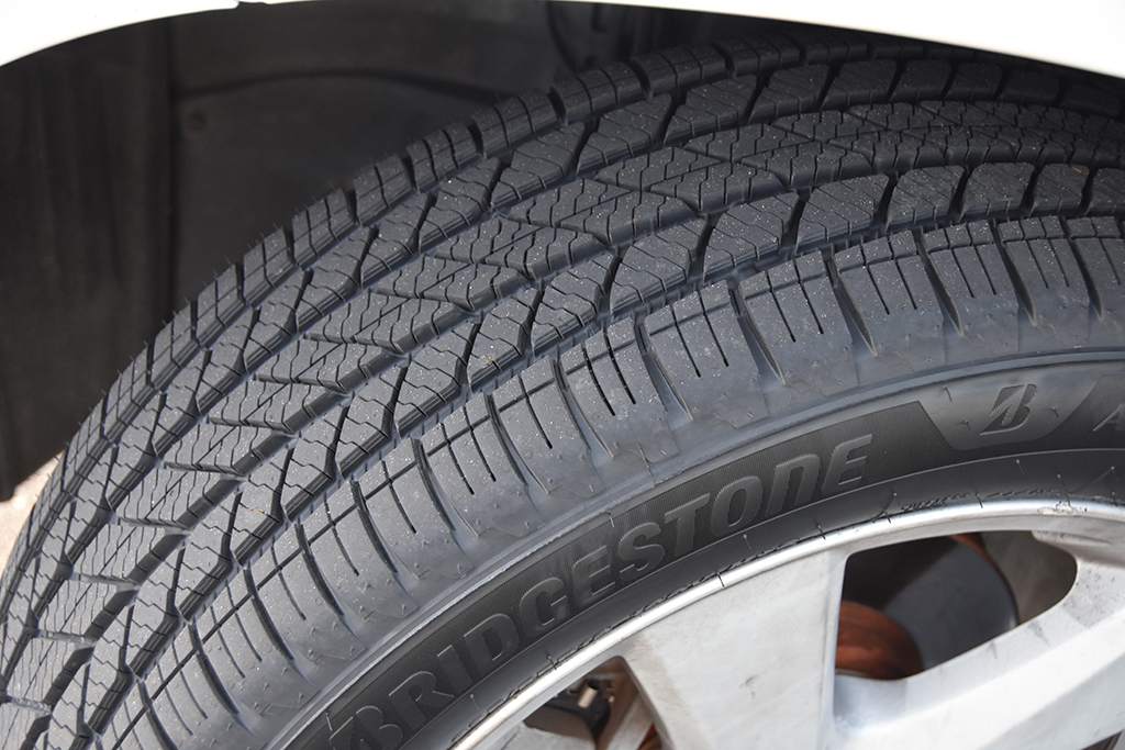 Bridgestone Alenza AS Ultra Tires Complete & Improve Our Project Lexus RX 330 : Automotive Addicts