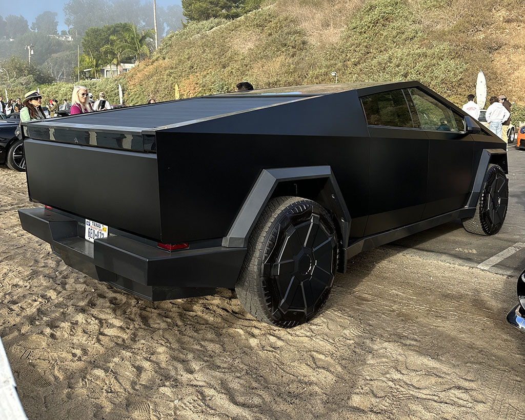 Tesla Cybertruck Makes Appearance in Matte Black Vinyl Wrap, Could be ...
