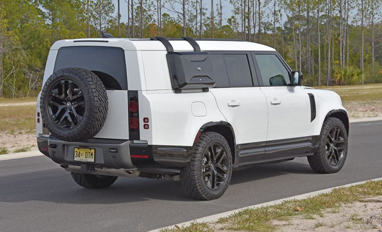 2024 Land Rover Defender 130 Outbound P400 Review & Test Drive ...