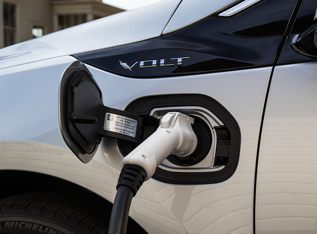 GM to Have Plug-in Hybrids (PHEVs) to meet Future Stricter Emissions ...