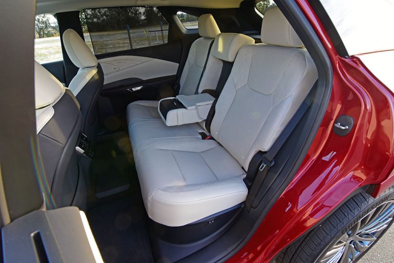 2024 Lexus RX 450h+ Luxury Plug-in Hybrid Review & Test Drive ...