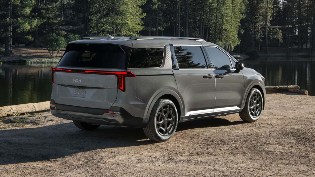 New Car Preview: 2025 Kia Carnival MPV : Automotive Addicts