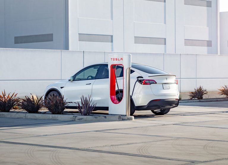 Tesla Drivers Lose US Class Action Bid Case for Tesla Battery Range ...