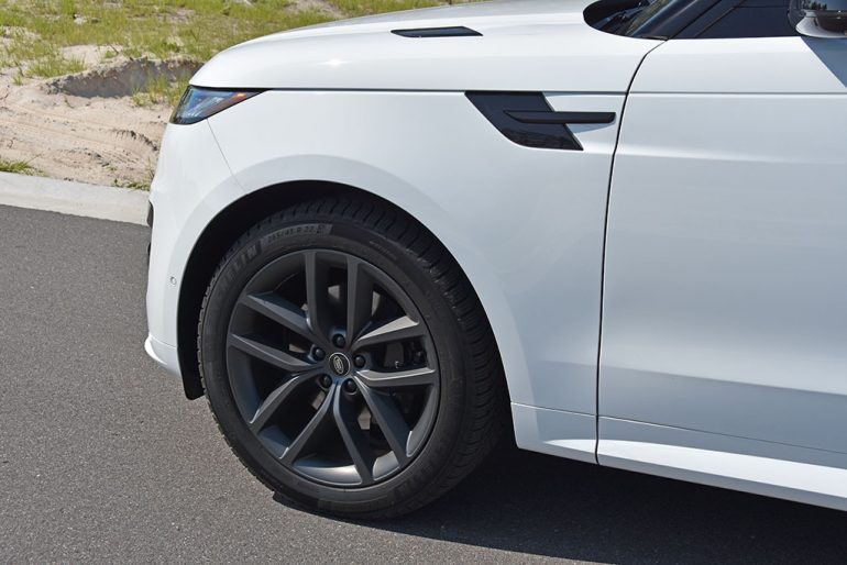 2024 Land Rover Range Rover Sport Dynamic SE Review & Test Drive ...