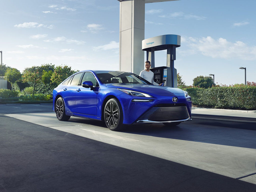 Toyota Reaffirms Commitment to Support Fuel Cell and Hydrogen ...