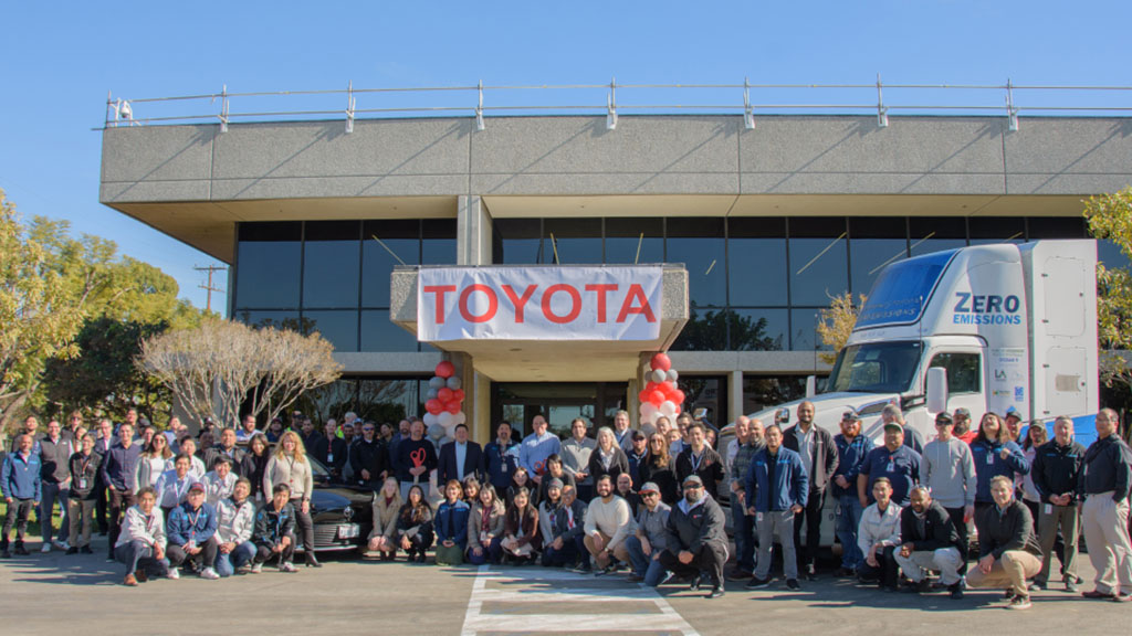 Toyota Reaffirms Commitment to Support Fuel Cell and Hydrogen ...