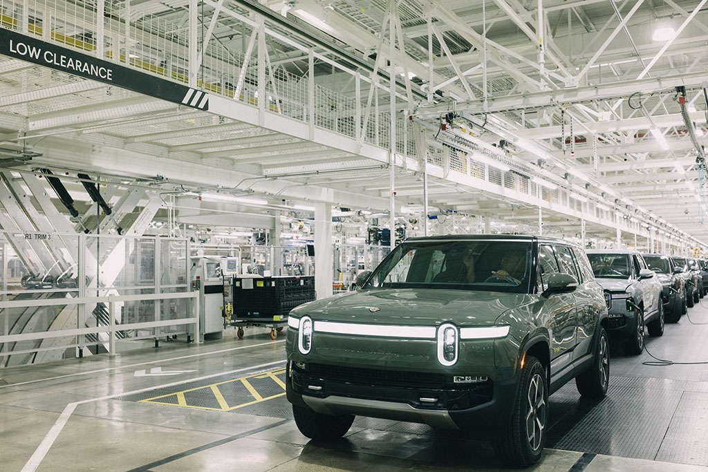 Volkswagen Investing $5 Billion in Rivian in Joint Venture : Automotive ...