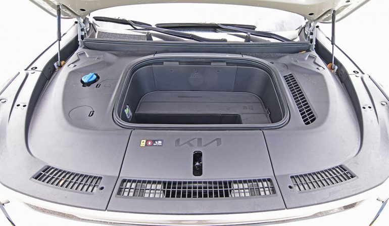 2024 Kia EV9 Land AWD Long Range Review & Test Drive : Automotive Addicts