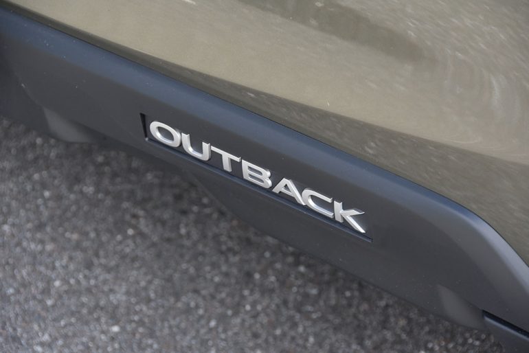 2025 Subaru Outback Touring XT Review & Test Drive : Automotive Addicts