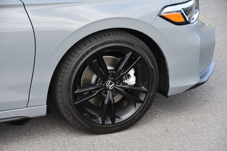 2025 Honda Civic Si Review & Test Drive : Automotive Addicts