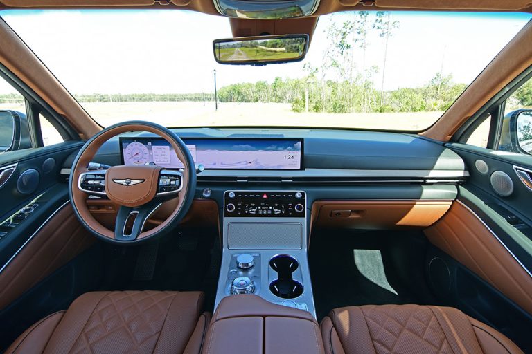 2025 Genesis GV80 3.5T Prestige AWD Review & Test Drive : Automotive ...