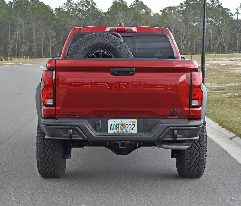 2025 Chevrolet Colorado ZR2 Bison Review & Test Drive : Automotive Addicts