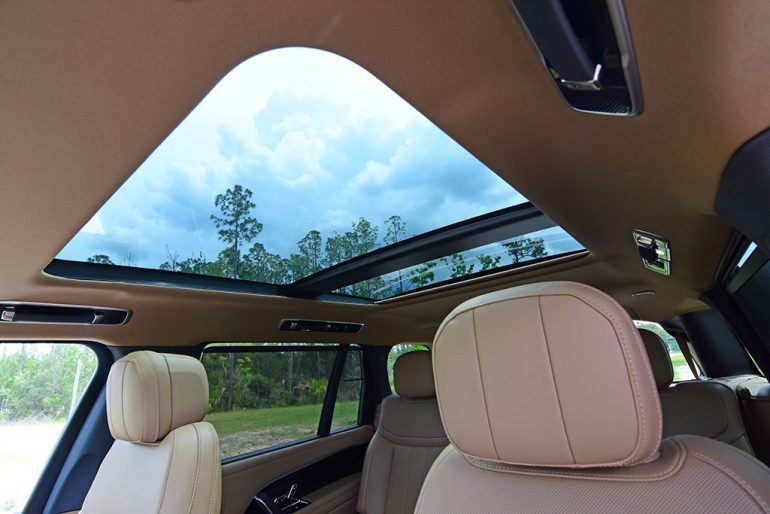 2025 Land Rover Range Rover SE LWB 7-Seat Review & Test Drive ...