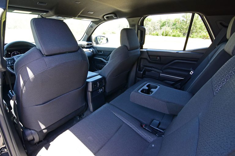 2025 Toyota 4Runner SR5 4WD Review & Test Drive : Automotive Addicts