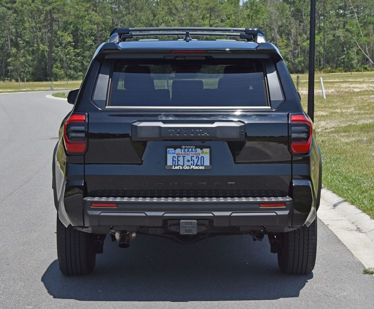 2025 Toyota 4Runner SR5 4WD Review & Test Drive : Automotive Addicts