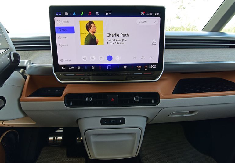 2025 Volkswagen ID. Buzz Pro S Plus 4MOTION Review & Test Drive ...