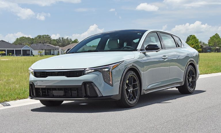 2025 Kia K4 GT-Line Turbo Review & Test Drive : Automotive Addicts