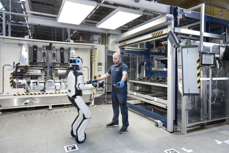 BMW Bringing Humanoid Robots to a German Factory Marks a Big Shift for ...