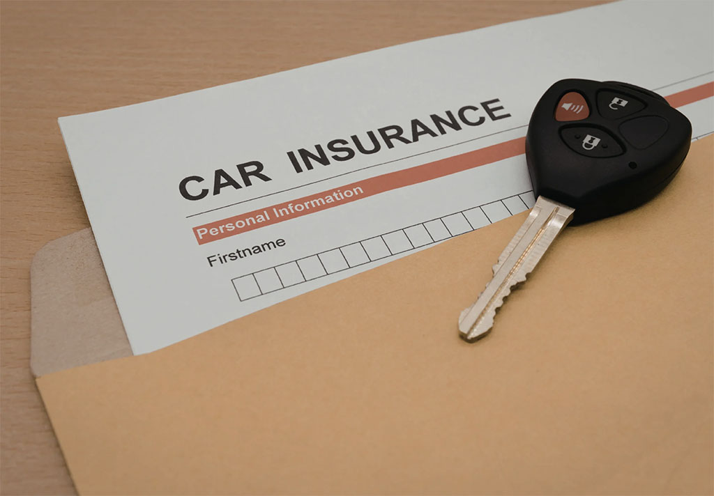 Four-Wheeler Insurance Renewal: Best Time to Renew and What to Verify ...