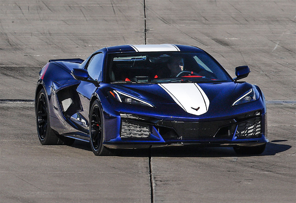 2027 Chevy Corvette Grand Sport Returns With a New V8 on Deck ...